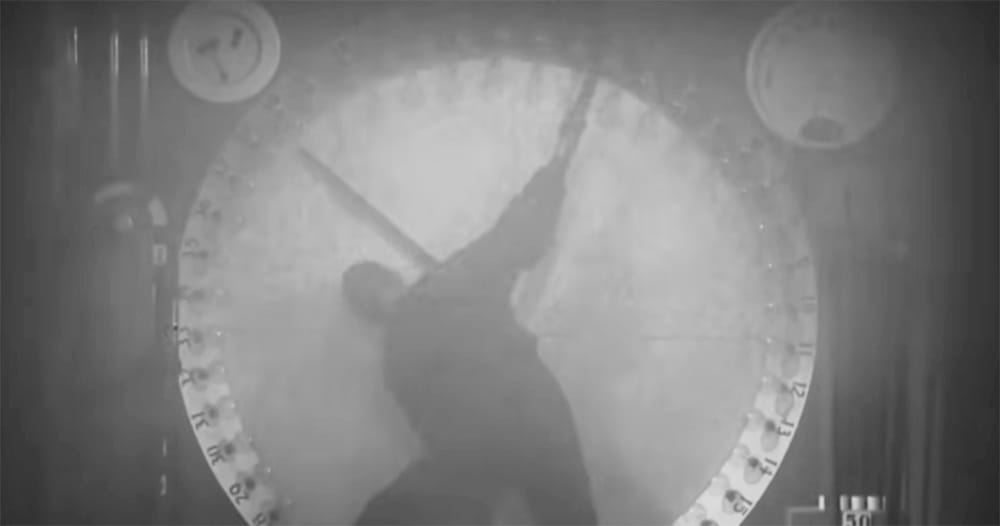 Metropolis (1927): When Machines Dream and Men Obey